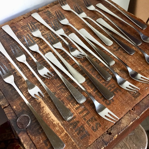 Oneida | Dining | Oneida Community Stainless Cocktail Appetizr Forks ...